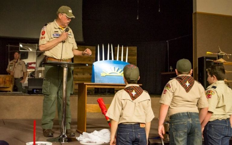 5 Arrow Of Light Ceremony Script For Cub Scouts - Scoutles.com